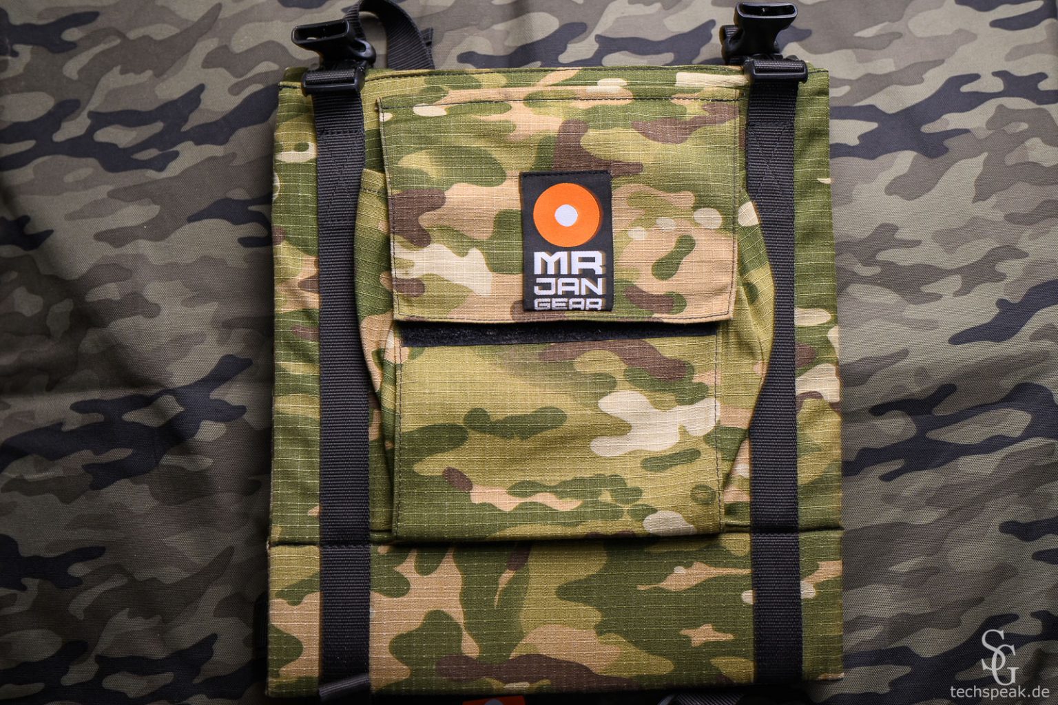 Lens Carrier System - Mr Jan Gear